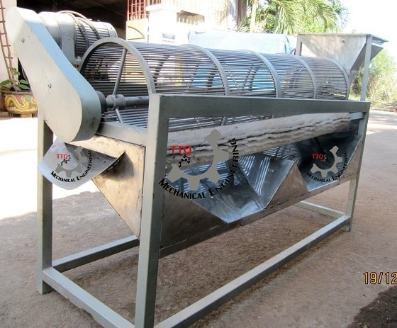 Cashew Nut Sorting Machine | Raw Cashew Nuts using Size Sorter | CASHEW ...